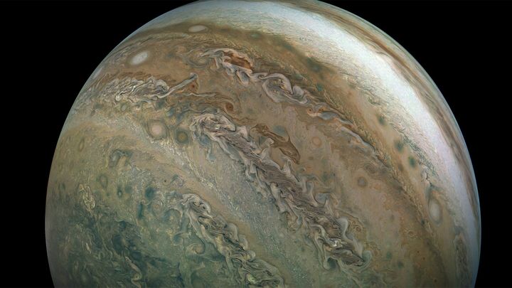 A Dolphin in Jupiter's Clouds | Star Walk