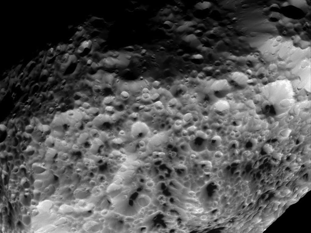 Cassini Sends Final Close Views of Odd Moon Hyperion | Star Walk