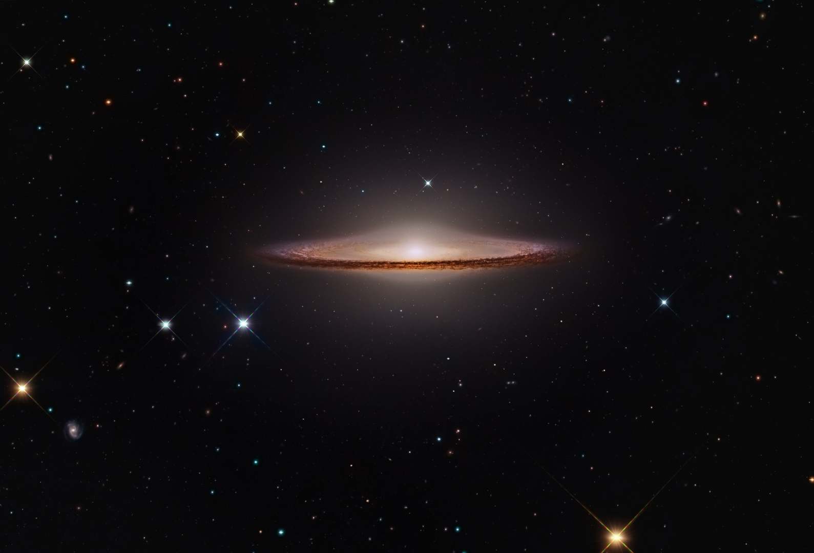 M104: The Sombrero Galaxy | Star Walk