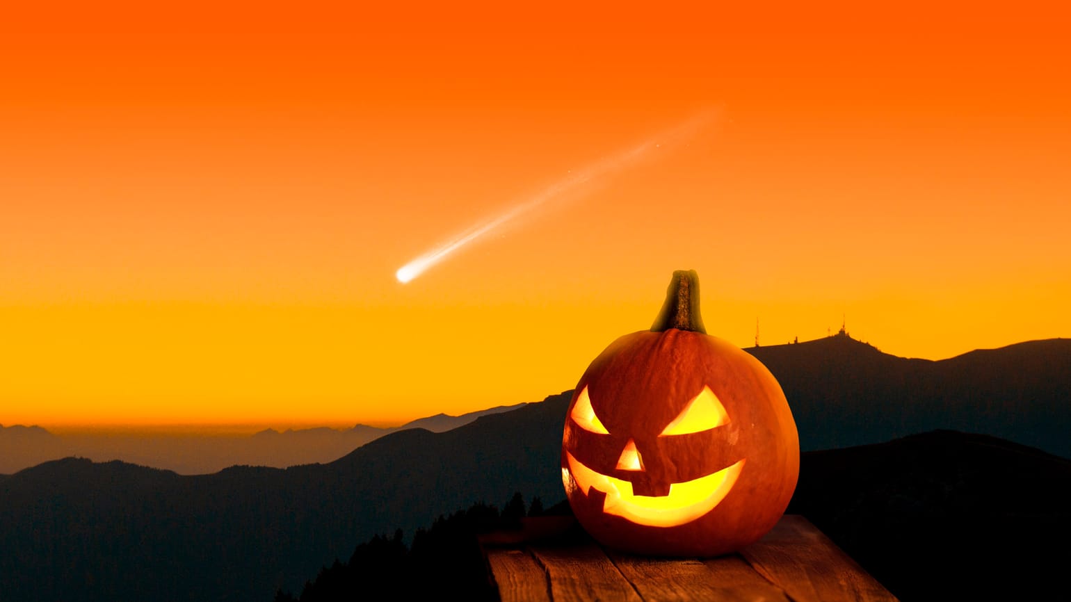 Ciel d’Halloween | Lune d’Halloween | Pluie d’étoiles filantes d ...
