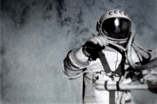 First Space Walk | Alexei Leonov: First Person to Walk In Space | Star Walk