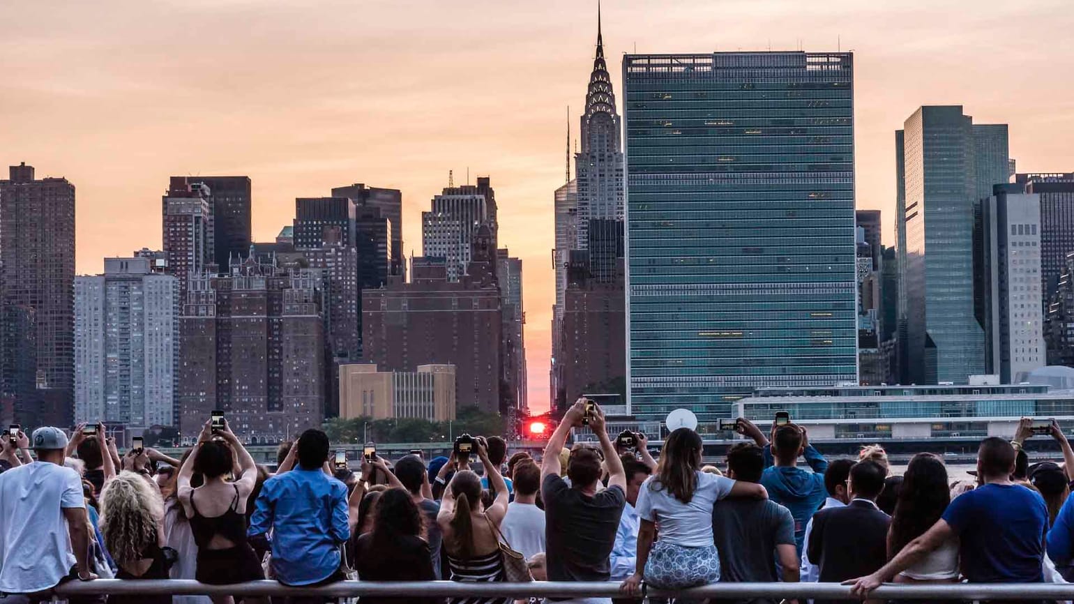 Manhattanhenge 2025 Dates | Manhattanhenge May 2025 | Reverse ...