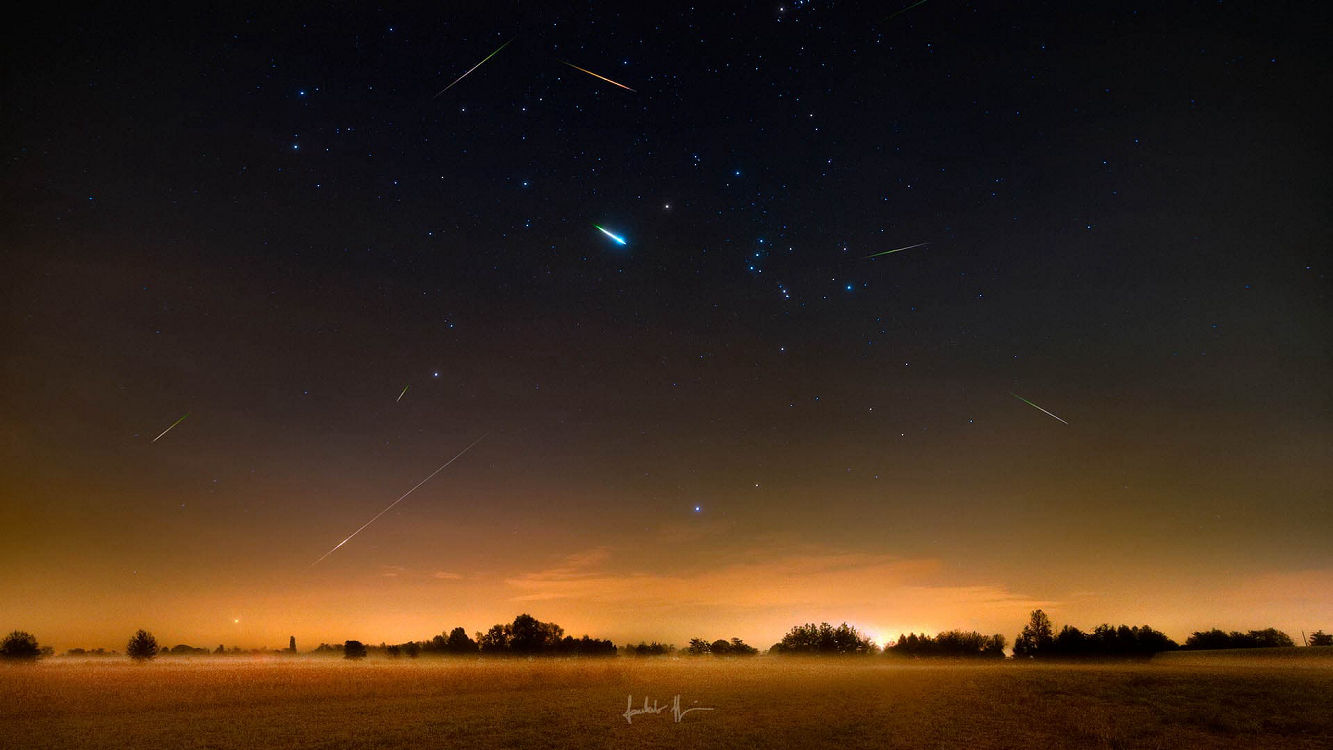 November Orionids Meteor Shower 2026 — Peak Date, Moon Phase, Where to See