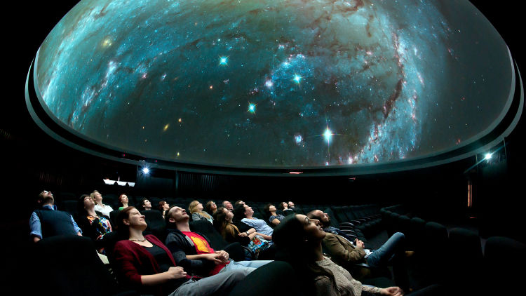 Wat is een planetarium | Hoe werkt een planetarium | Planetarium maken