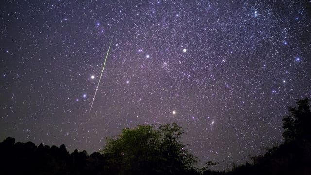 À quelle heure a lieu la pluie de météores ce soir ? | Comment regarder ...