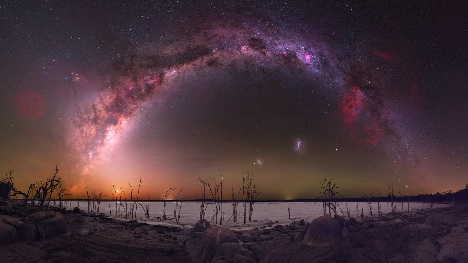 Zodiacal Light 2026 | What Is False Dawn, False Dusk – Meaning, Time ...